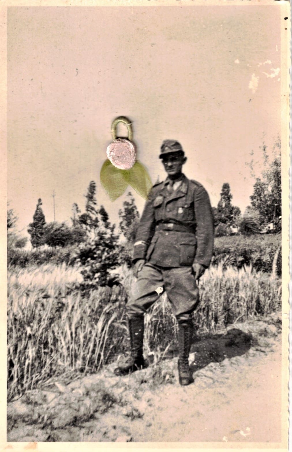 A WONDERFUL PHOTO OF A DUTCH OFFICER - WWII - Global War Museum i Munkedal